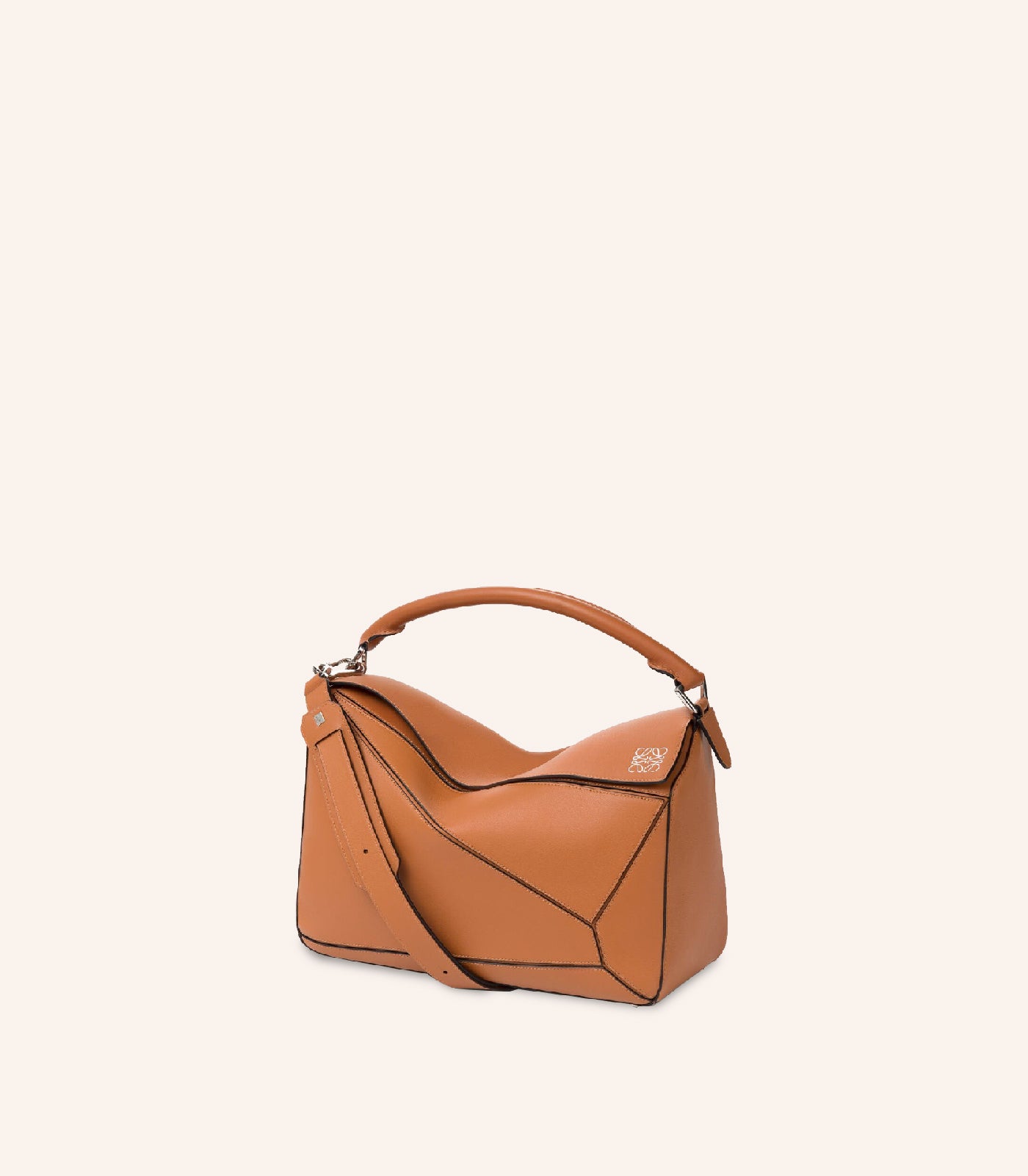Loewe | THE SANKARA - Toko Tas Branded Mirror Online Terbaik – thesankara